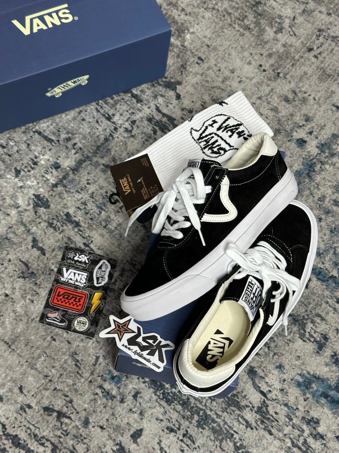 Tenis Unisex Vans Suede Negros Style #73 Edición Premium Sport - Lsktienda