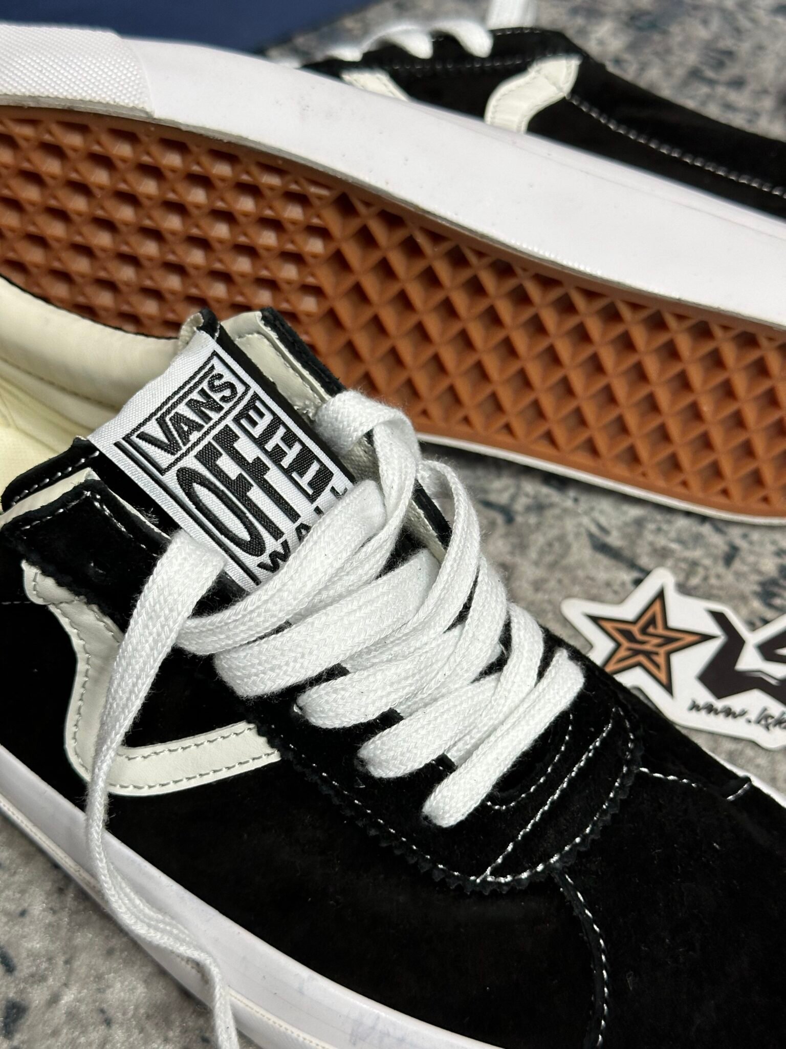 Tenis Unisex Vans Suede Negros Style #73 Edición Premium Sport - Lsktienda